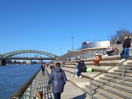 Ferienwohnung.Koeln ist ideal für die Städtereise